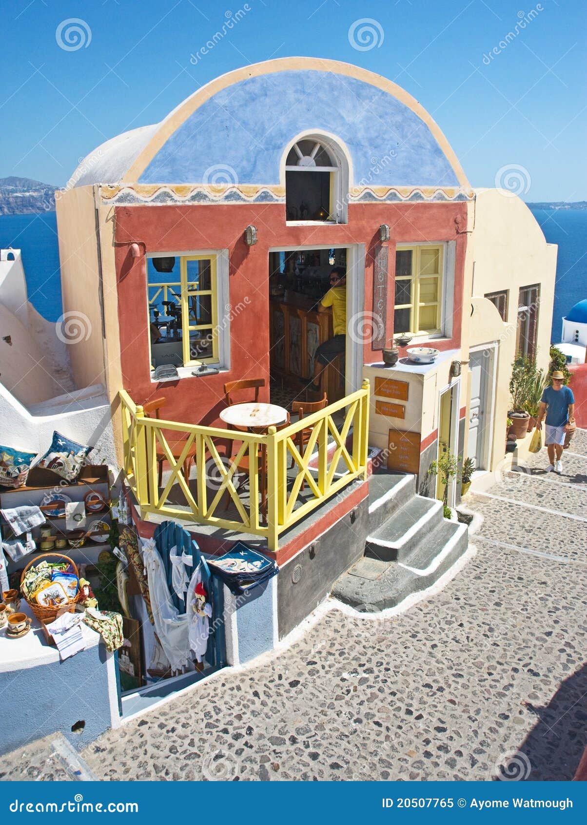 Greek bar on Santorini. editorial image. Image of street - 20507765