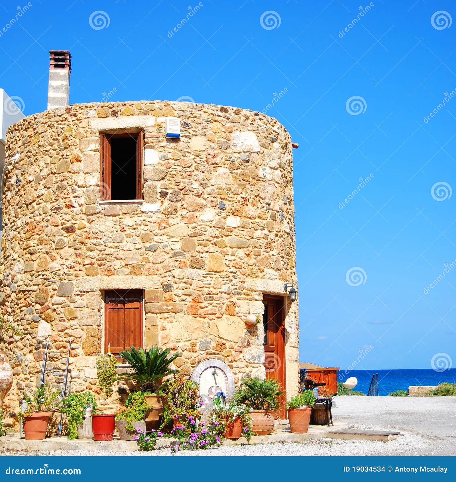 Greek round house stock photo. Image of cylinder, bright - 19034534