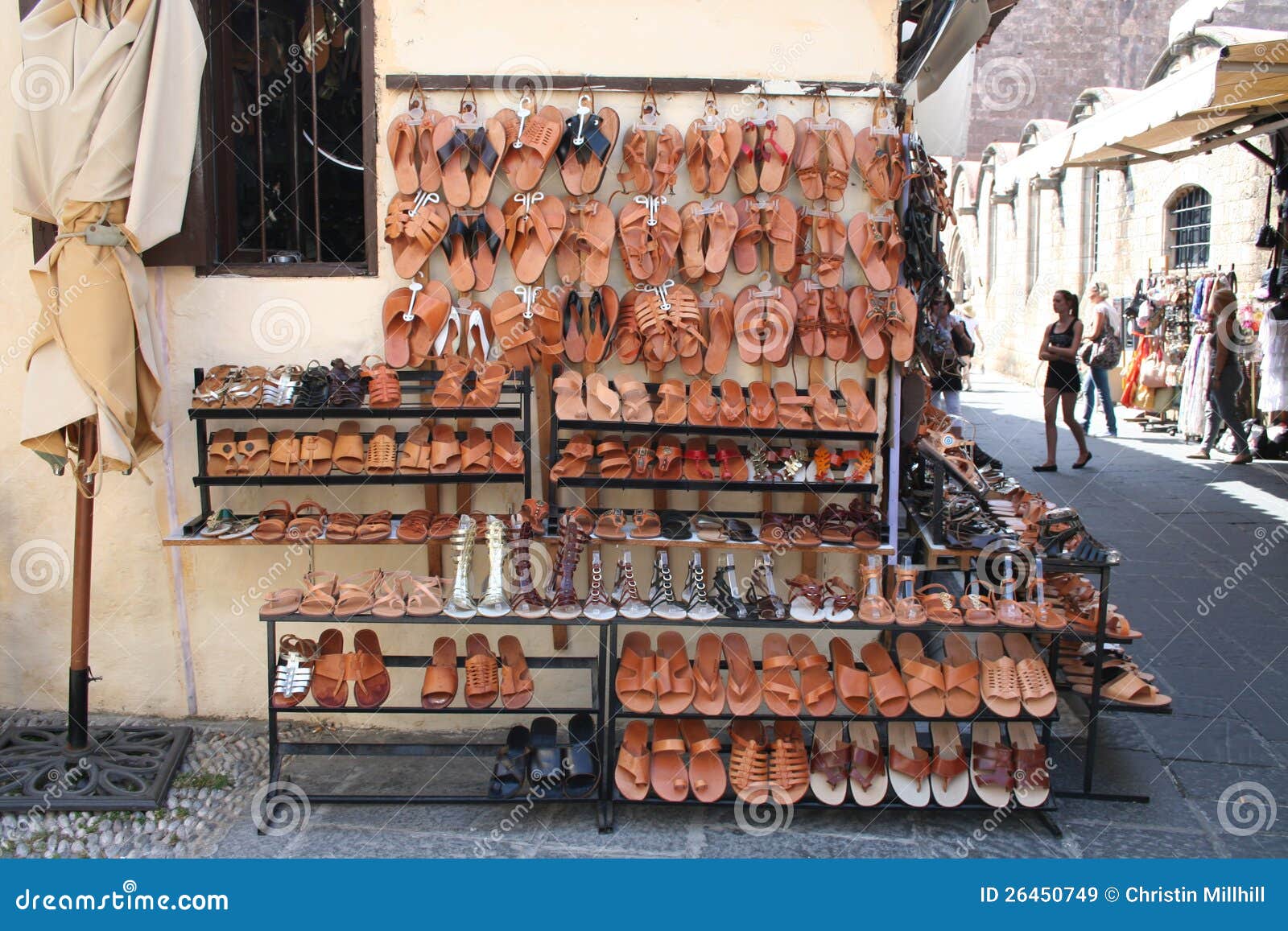 Greek Souvenir Shop editorial stock image. Image of arches - 26450749