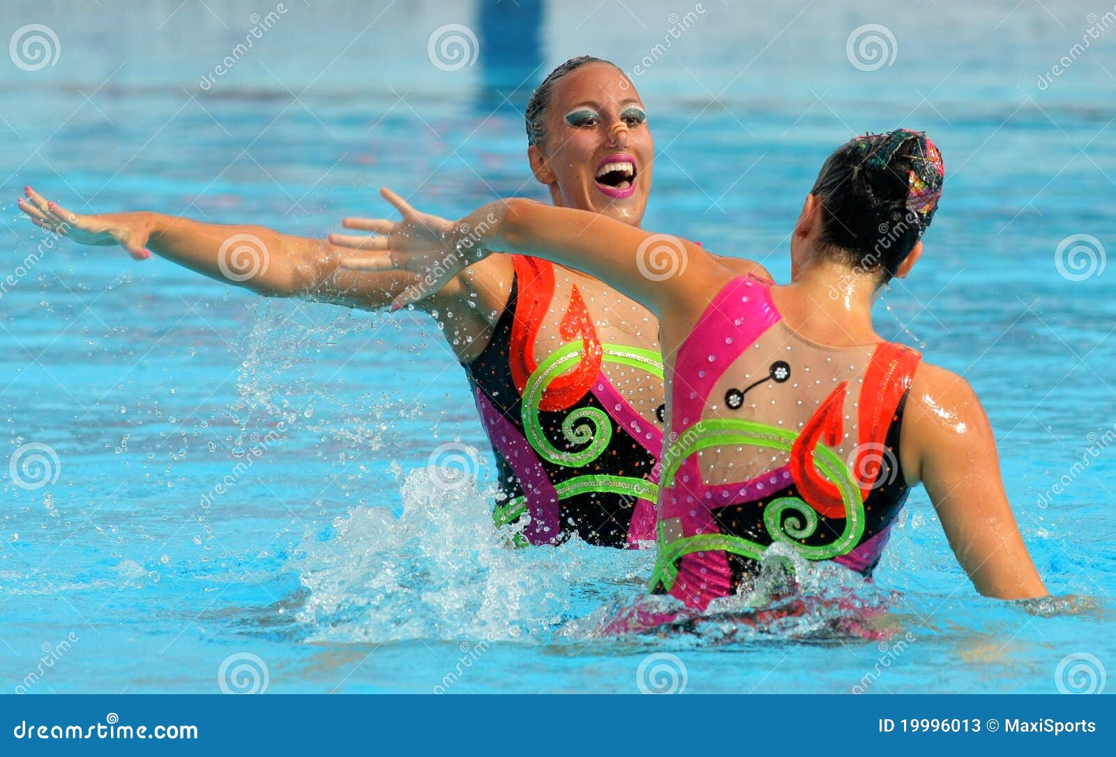 Synchronized Swimmer Makeup | Makeupview.co