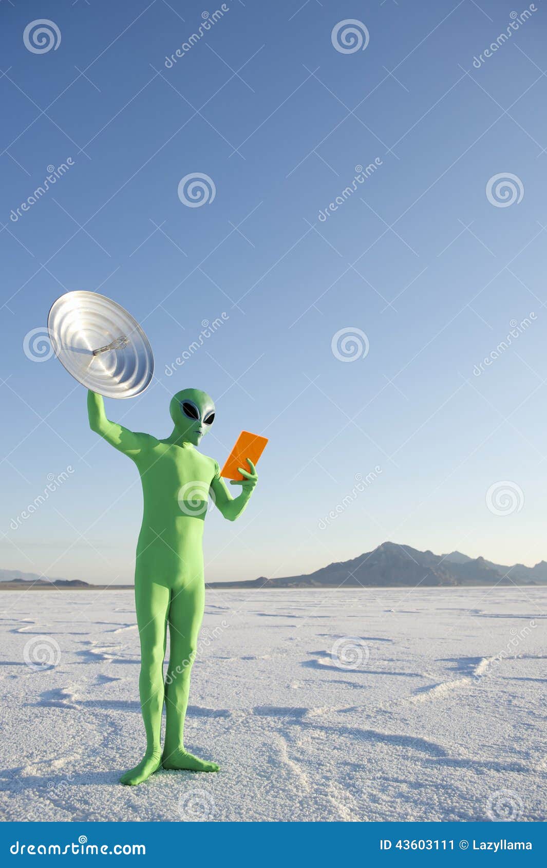 Green Alien Man Holding Tablet and Satellite Dish Stock Image - Image ...