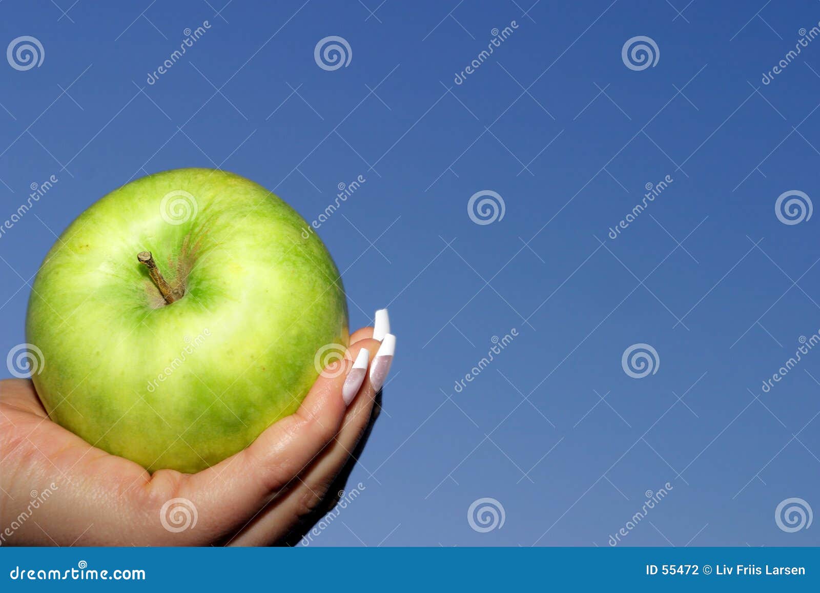 Green apple,blue sky stock photo. Image of fresh, fitness - 55472