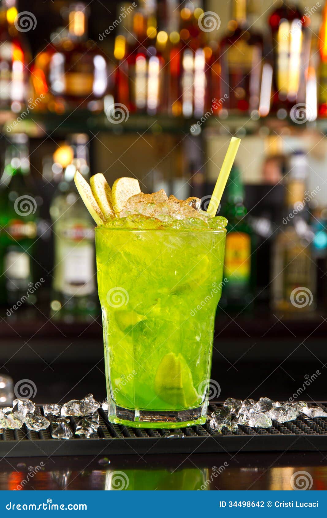 Green apple stock photo. Image of juice, glass, lemon - 34498642
