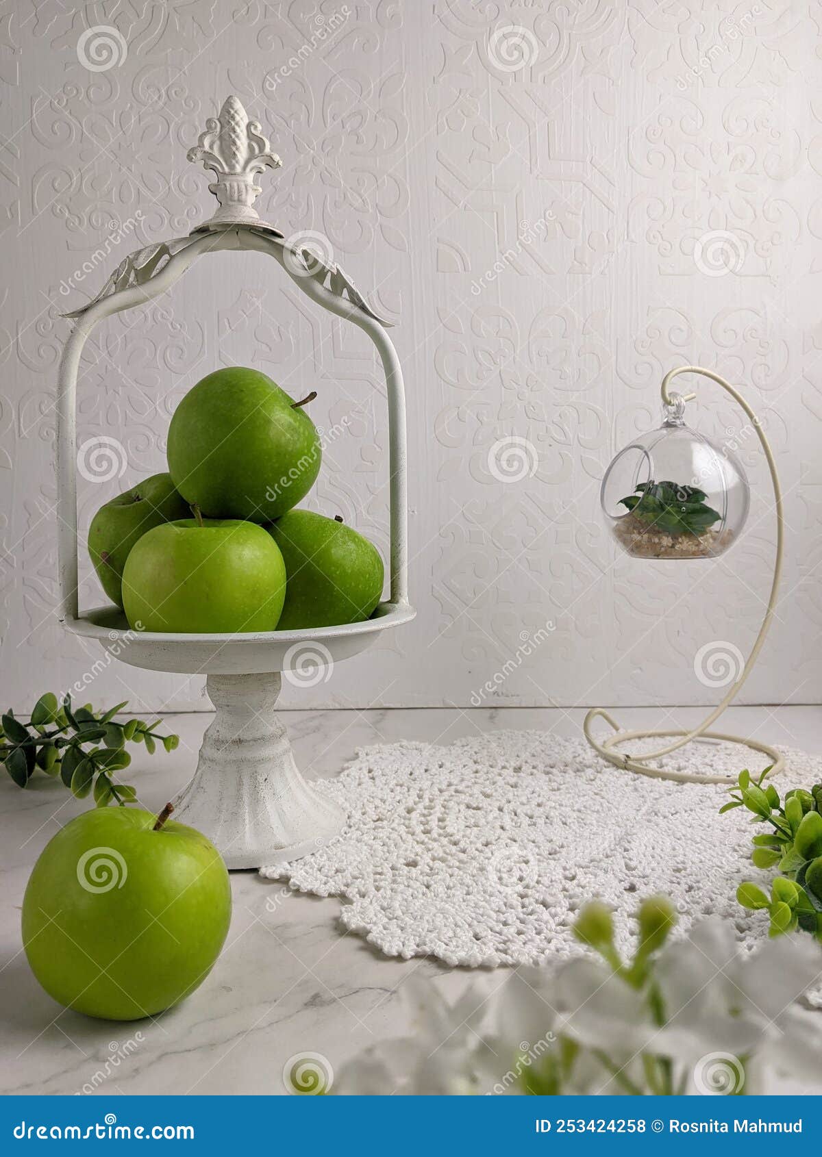 Green Apple on the Iron Rack As a Healthy Concept Stock Photo - Image ...