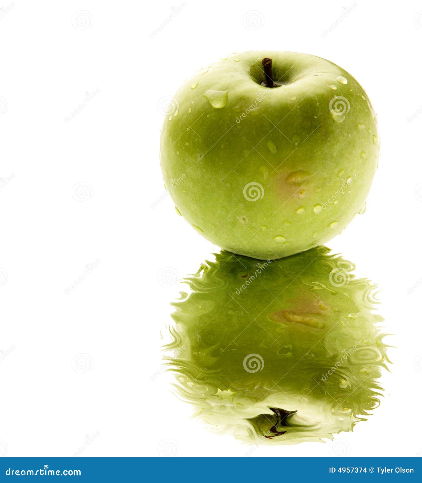 Green Apple with Reflection Stock Photo - Image of snack, appetizing ...