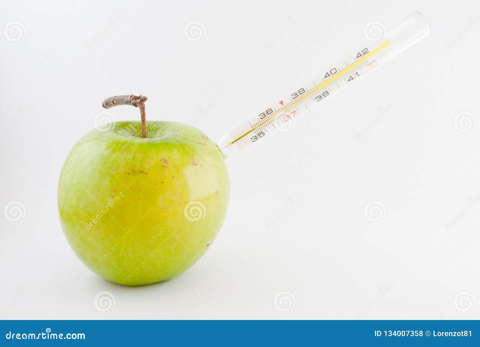 Green Apple and Thermometer Stock Photo - Image of copy, health: 134007358