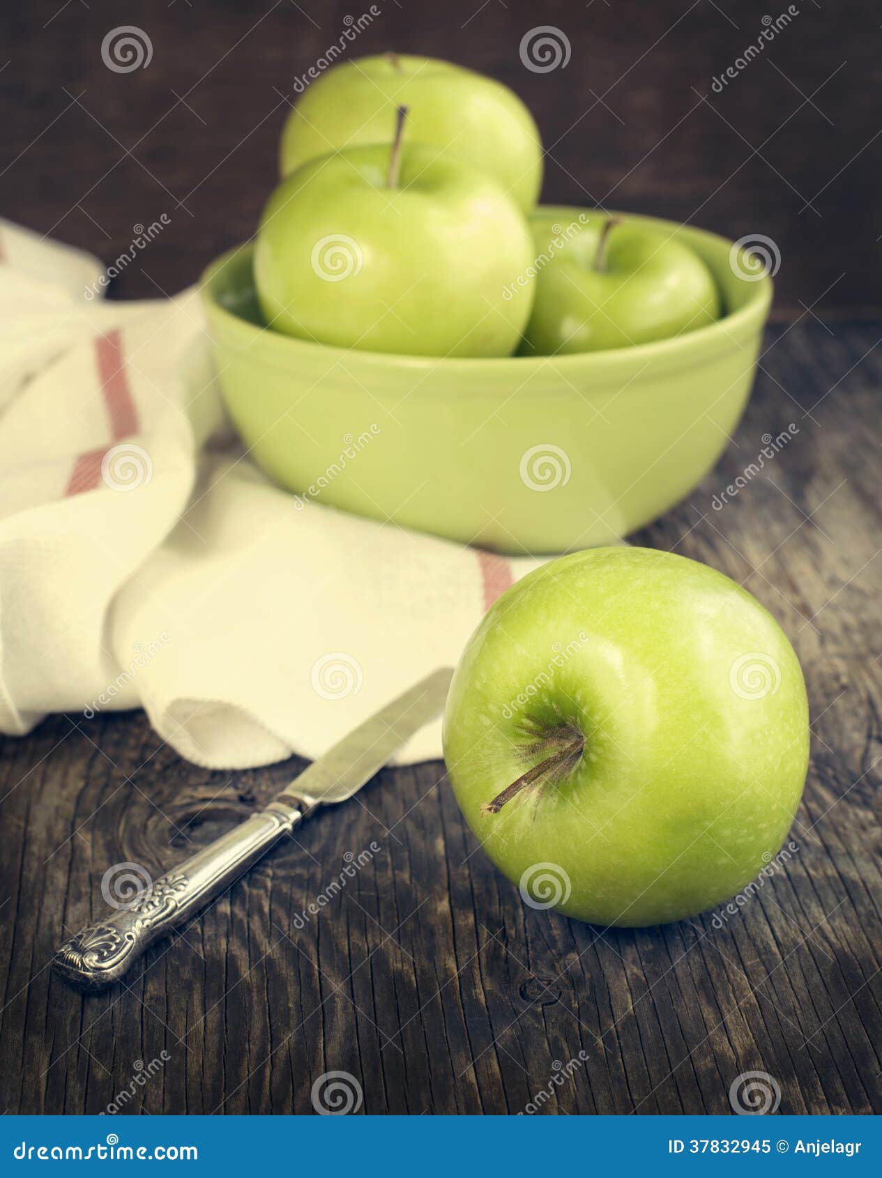 Green apples. stock image. Image of apple, bowl, seasonal - 37832945
