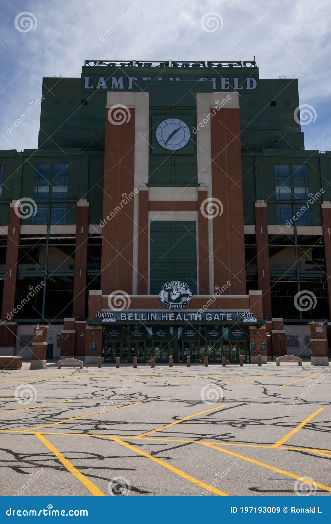 132 Lambeau Field Stadium Stock Photos - Free & Royalty-Free Stock ...