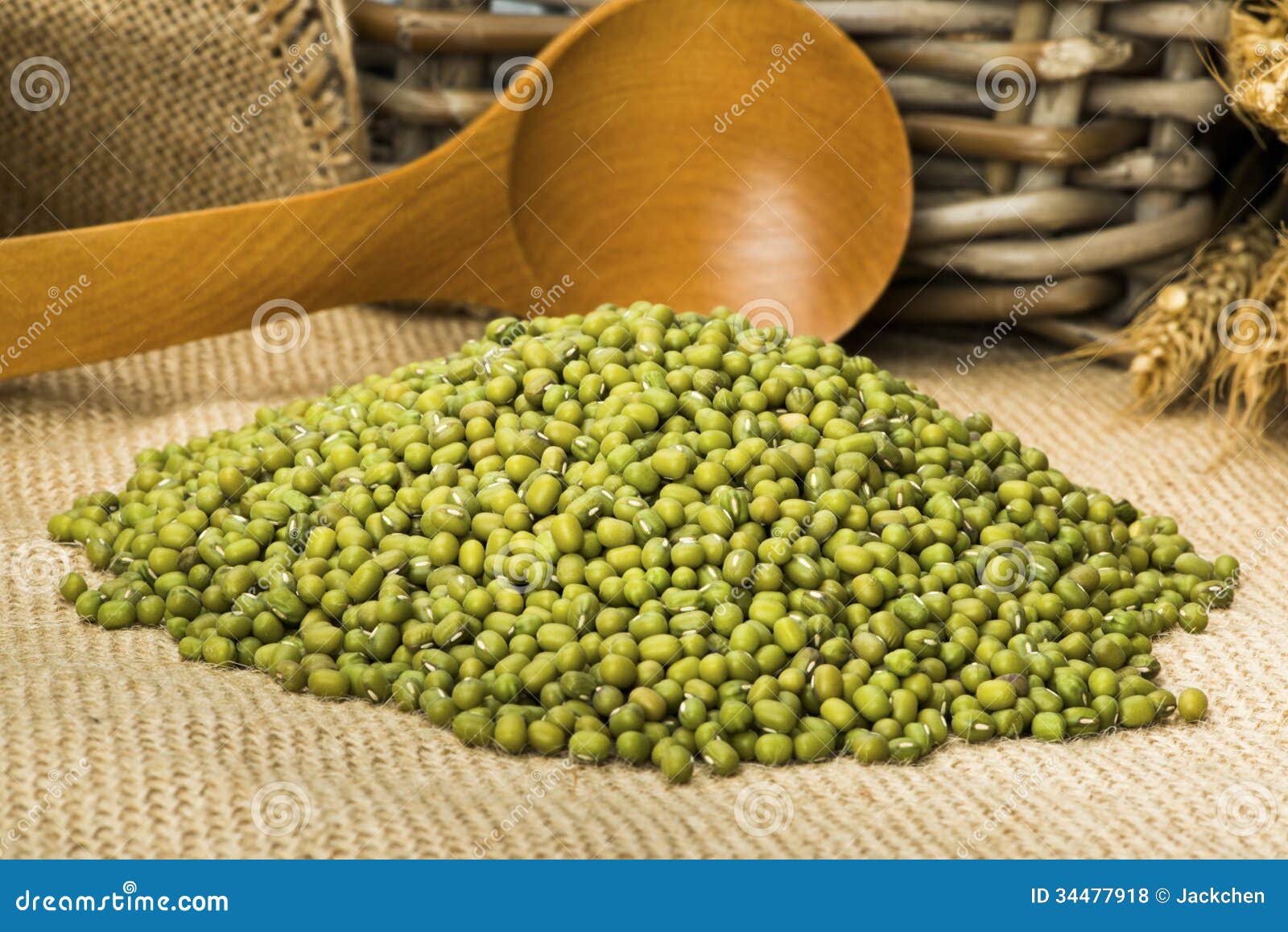 Green Beans on the Burlap with Wheat Stock Photo - Image of diet, seed ...
