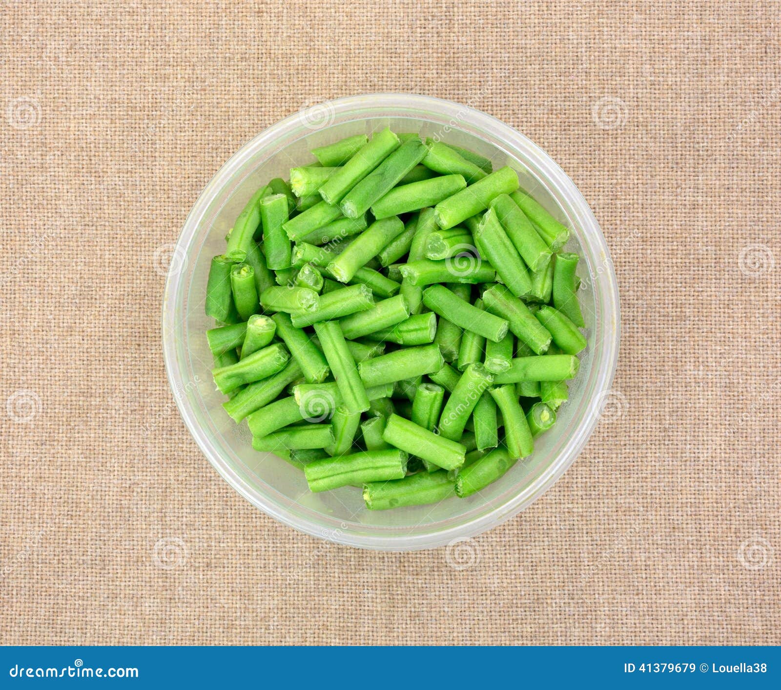 Green Beans Cut Up in Bowl Top View Stock Image - Image of burlap ...