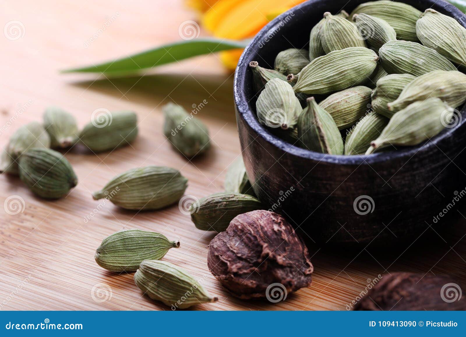 Green cardamon stock photo. Image of ingredient, bowl - 109413090