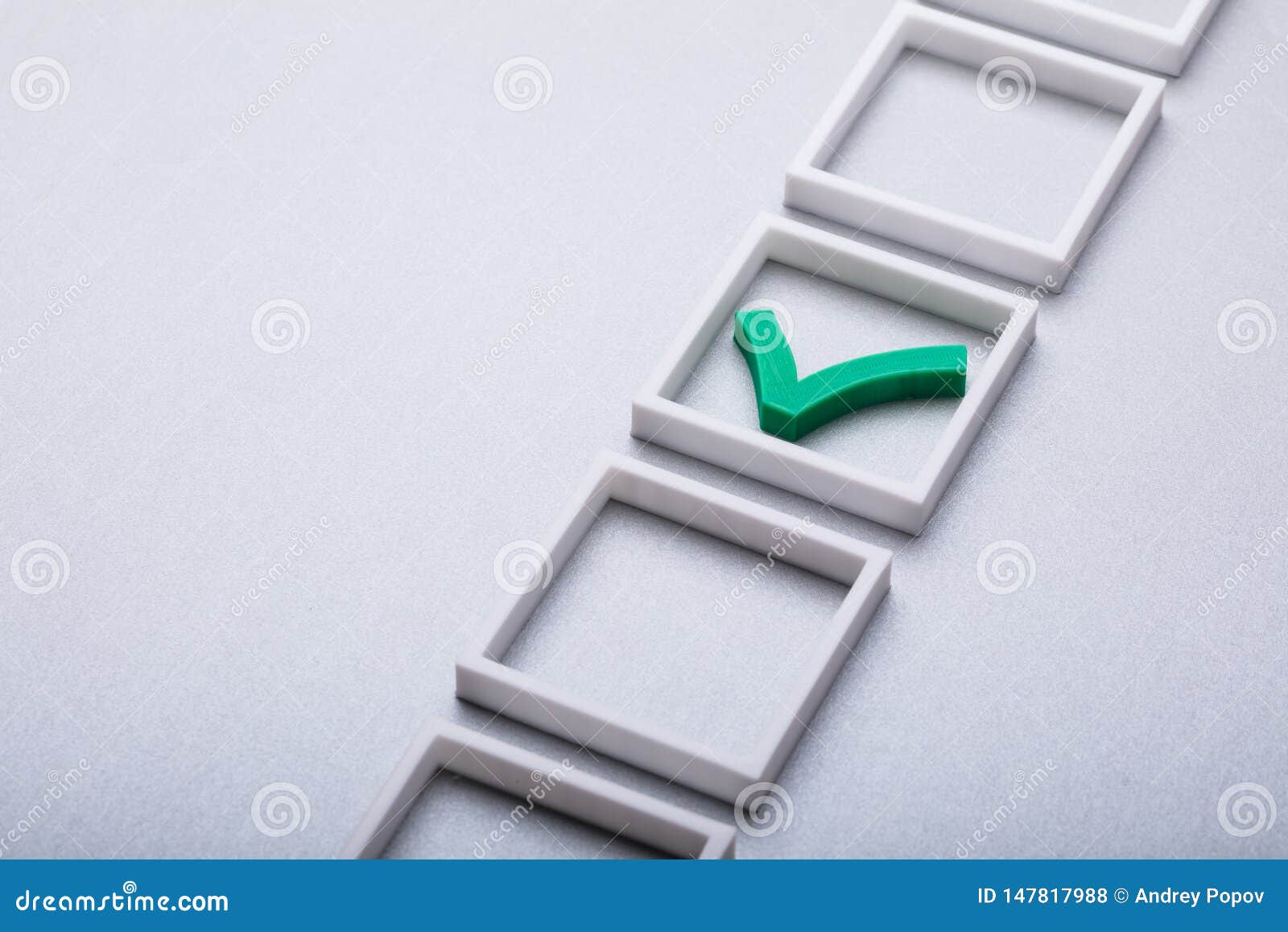 Green Check Mark in Checkbox Stock Photo - Image of choose, mark: 147817988