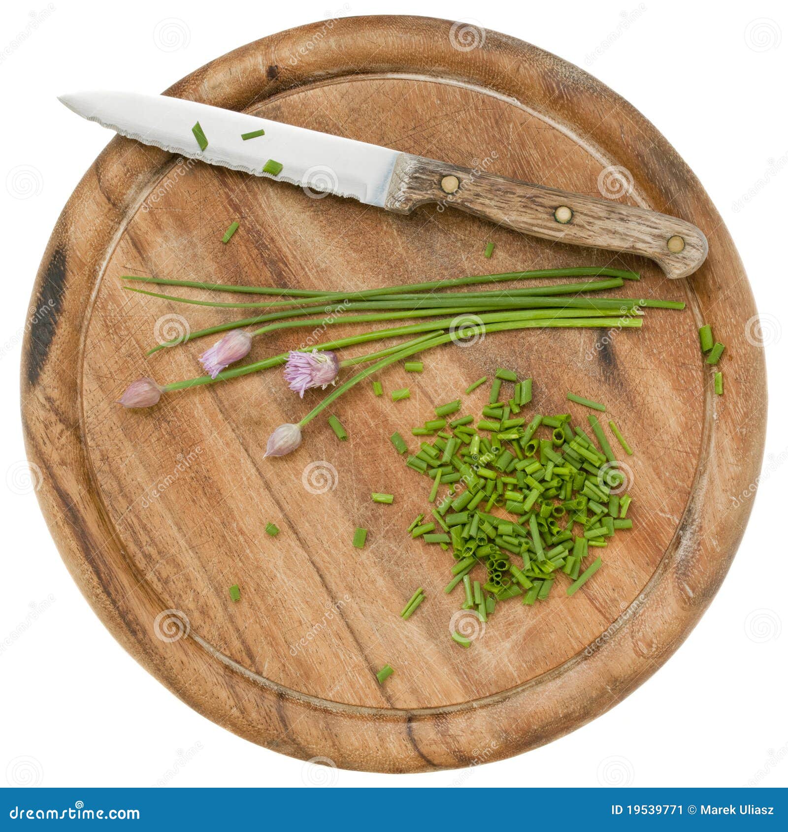 Green chives chopped stock image. Image of kitchen, hardwood - 19539771