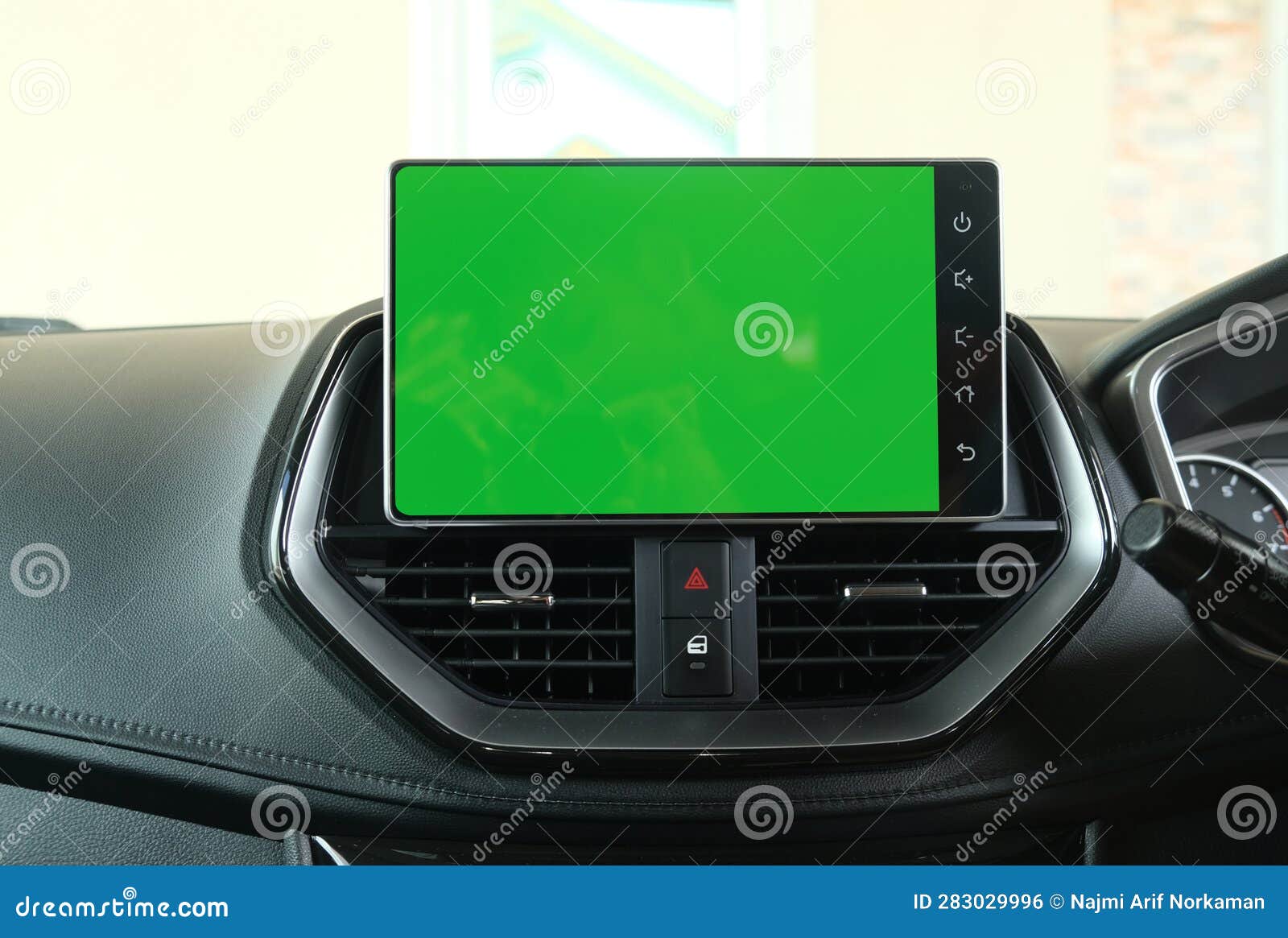 Green Chroma Key Car Infotainment Stock Photo - Image of electrical ...