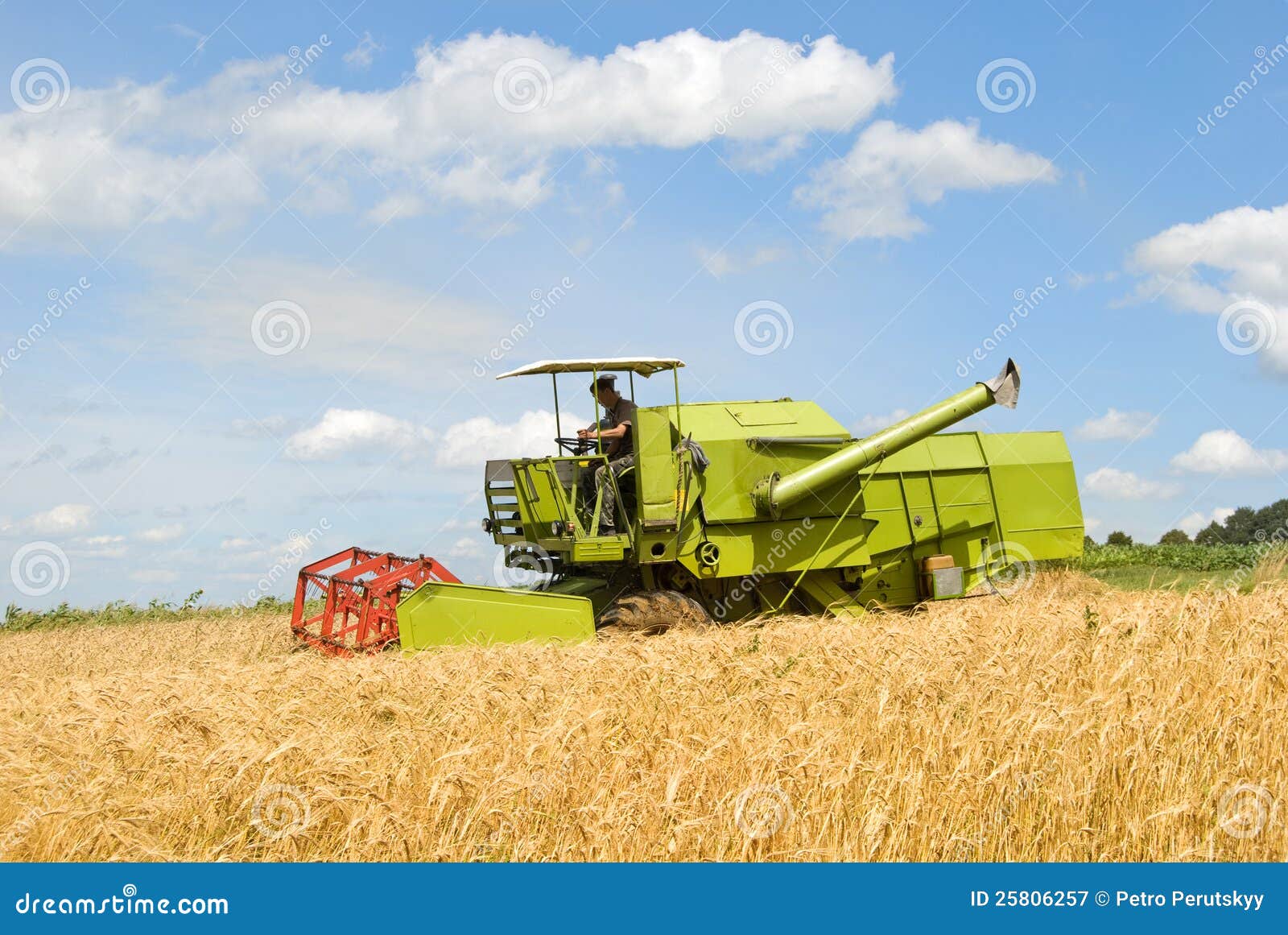 Green combine stock image. Image of harvester, agriculture - 25806257