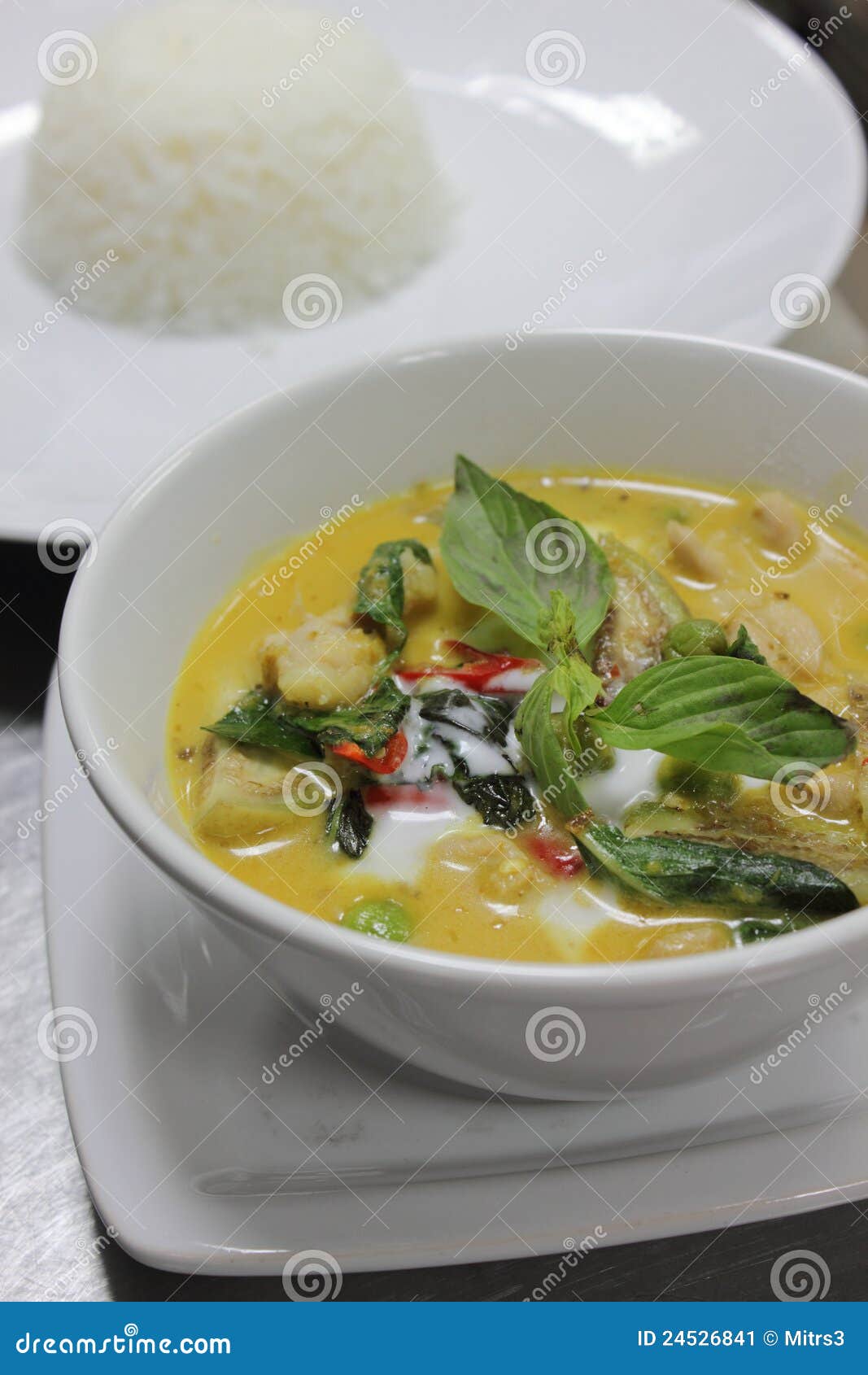 Green Curry Chicken with Rice Stock Image - Image of chillies, meal ...