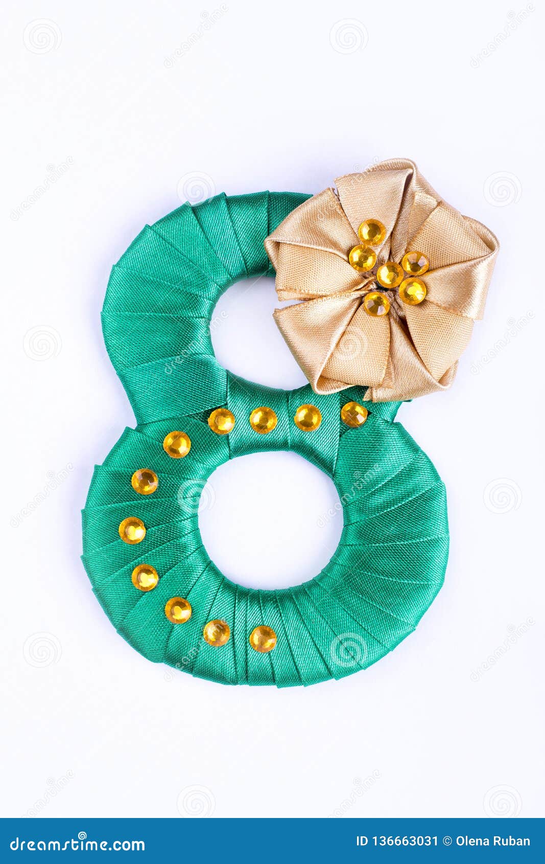 Green Eight on White Background Stock Image - Image of eight, liquid ...