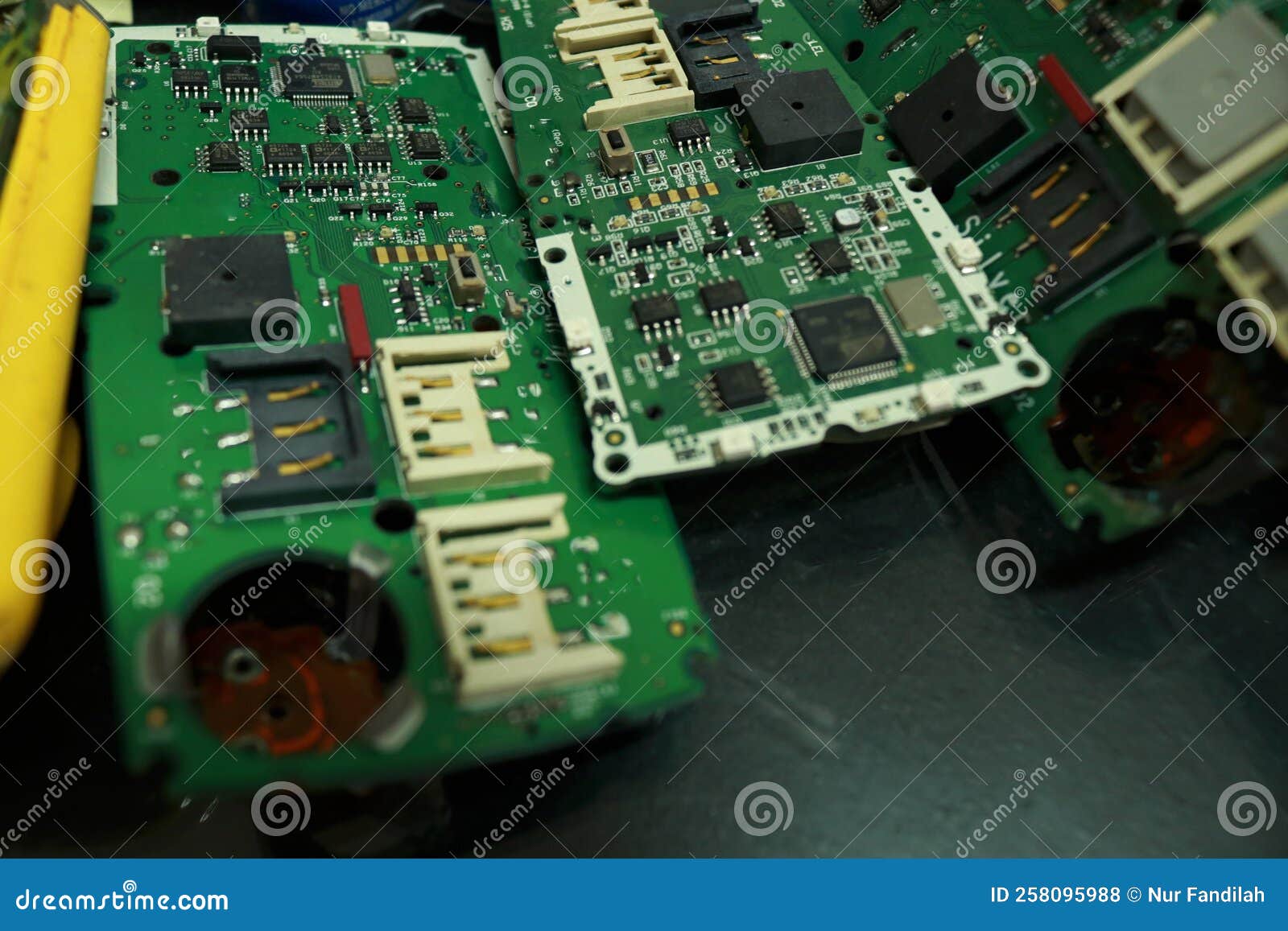 Green Electronic Circuit Board, Chip and Microchip in Electronic Divice ...