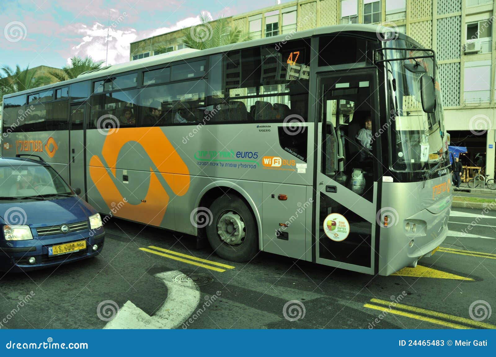 Green, Environment Friendly Bus Editorial Stock Photo - Image of green ...