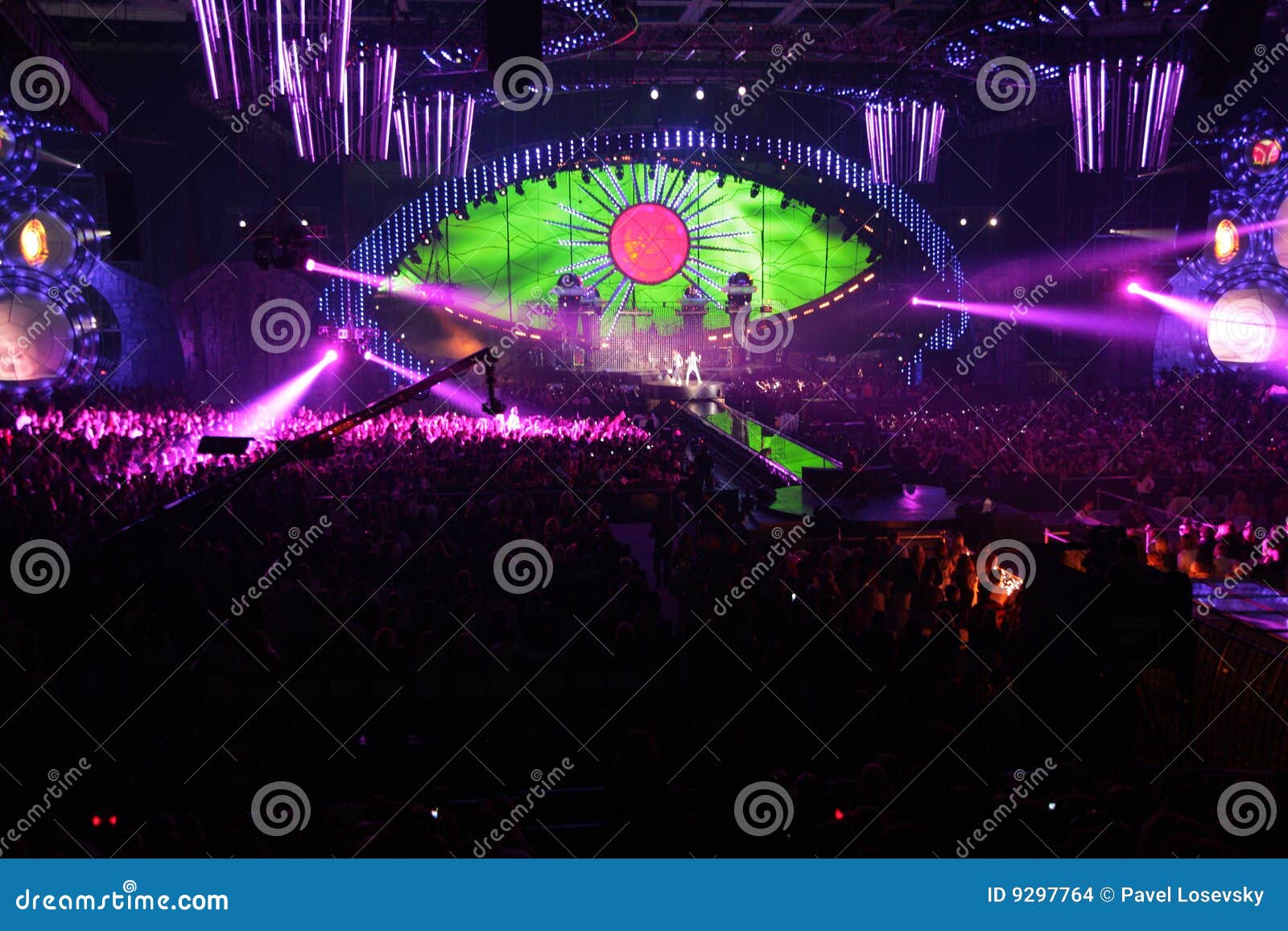 Concert Crowd Green Screen Photos - Free & Royalty-Free Stock Photos ...