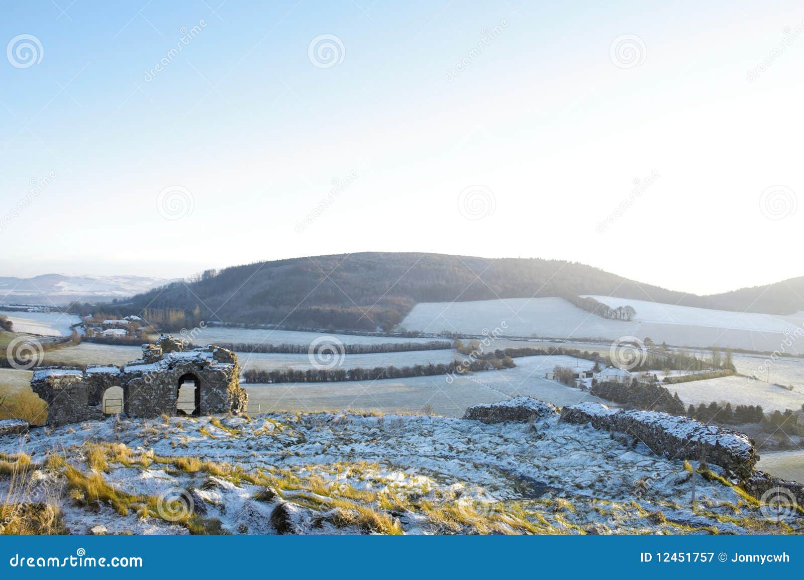 Green Fields of Ireland stock image. Image of landscape - 12451757