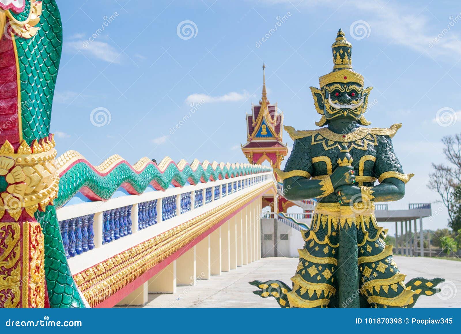 Green Giant in the Thai Temple Stock Photo - Image of buddhist, style ...