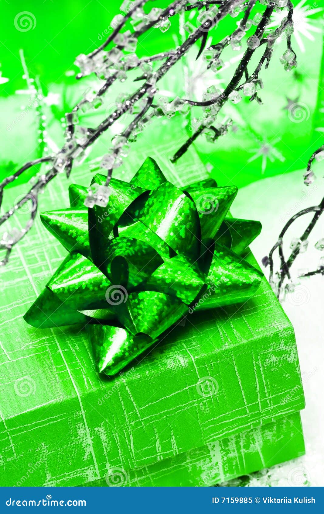 Green gift box stock image. Image of leaf, decor, present - 7159885
