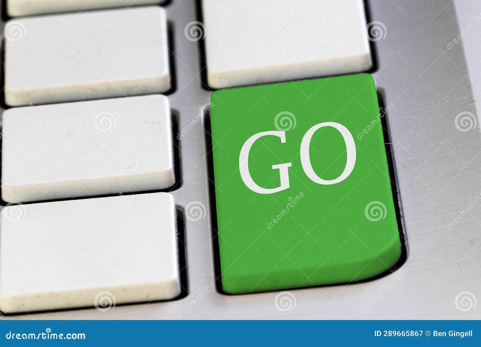 Green Go Button on a Keyboard Stock Illustration - Illustration of ...