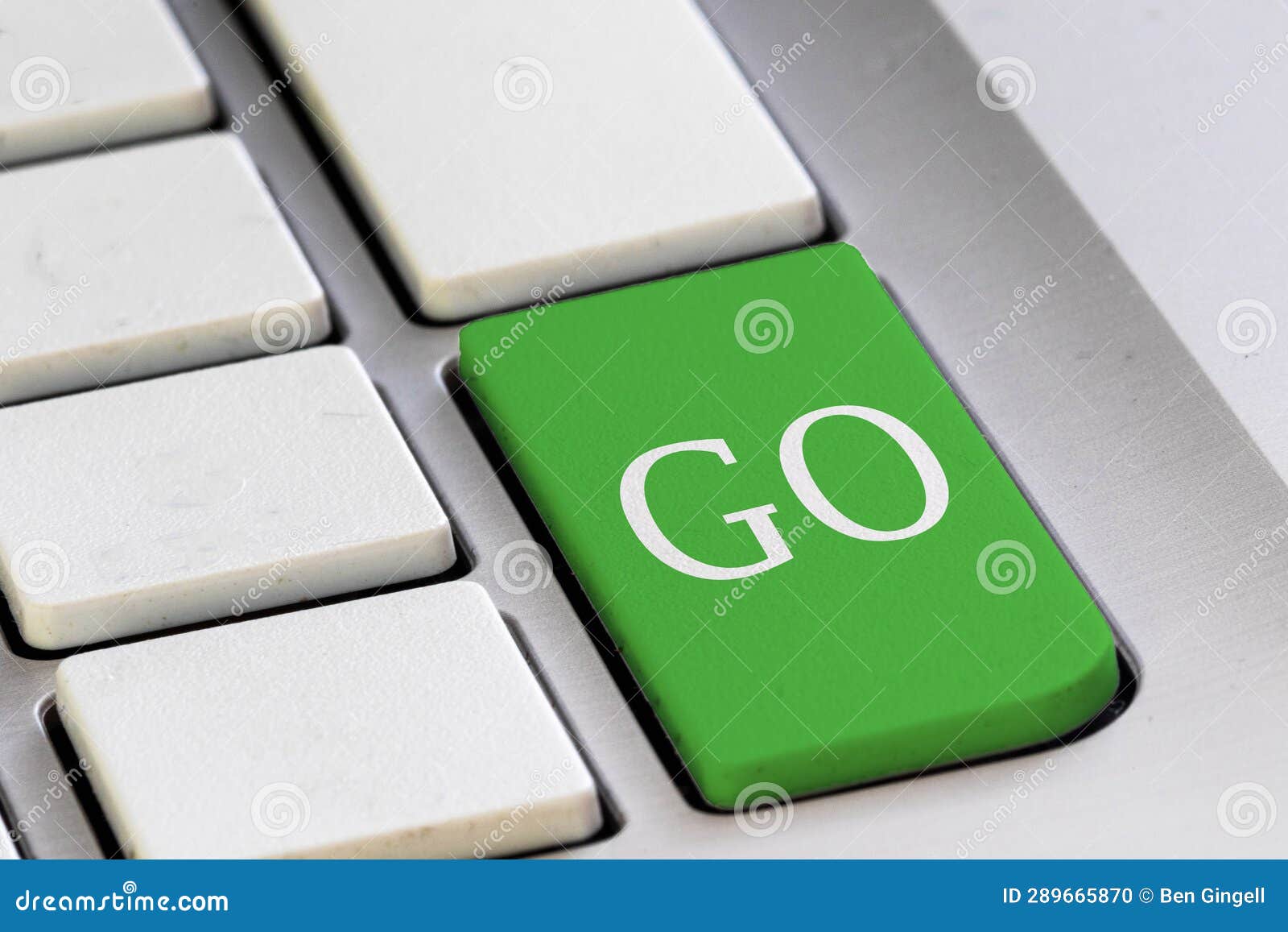 Green Go Button on a Keyboard Stock Photo - Image of hardware, graphic ...
