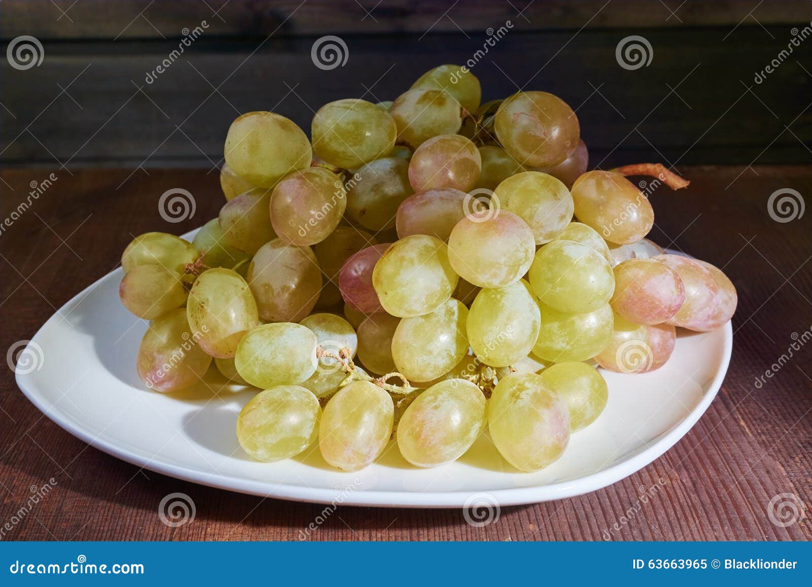 Green grapes on a table stock image. Image of nutrition - 63663965