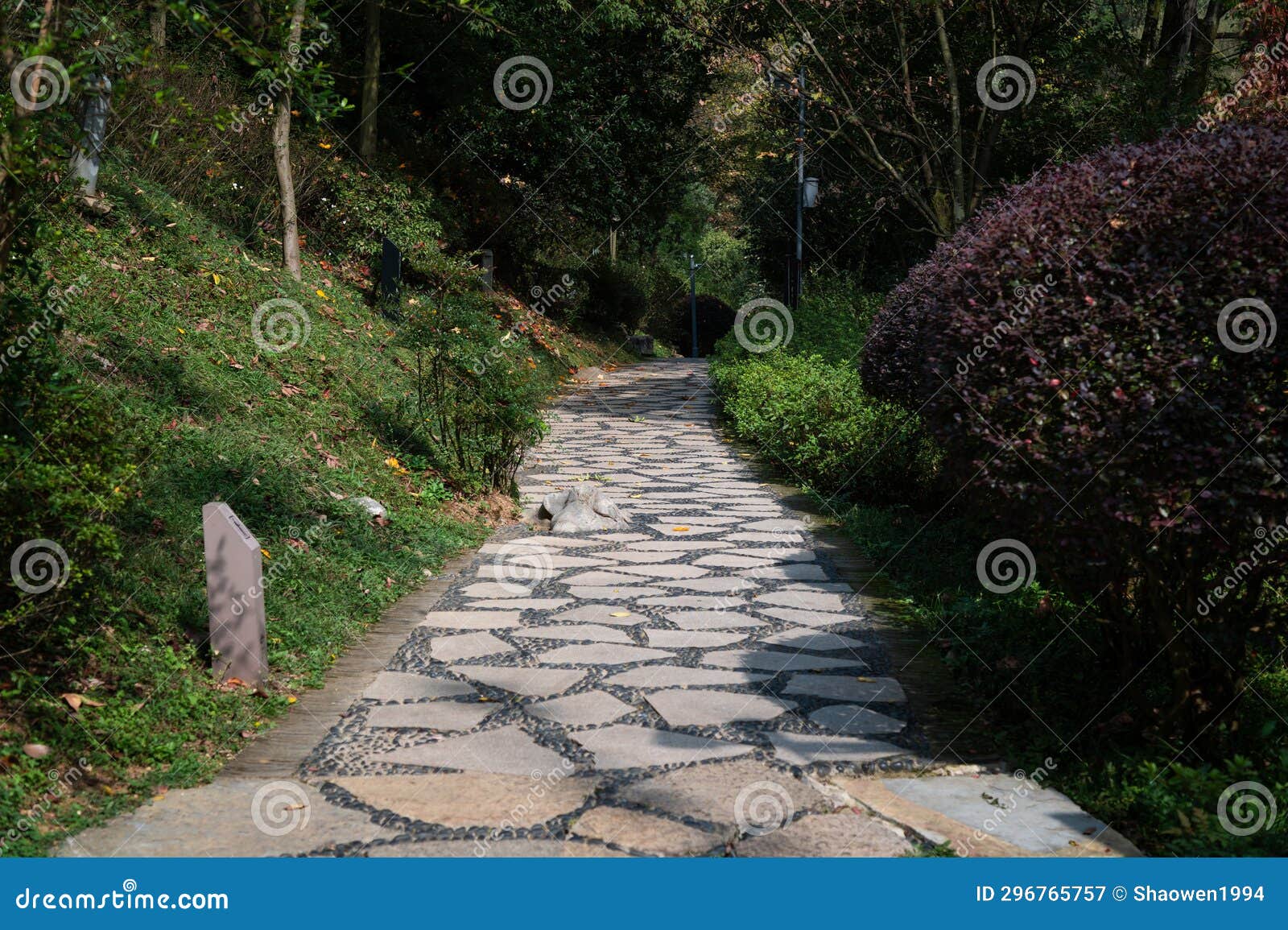 Garden Path.Architecture, Rock. Stock Image - Image of patharchitecture ...