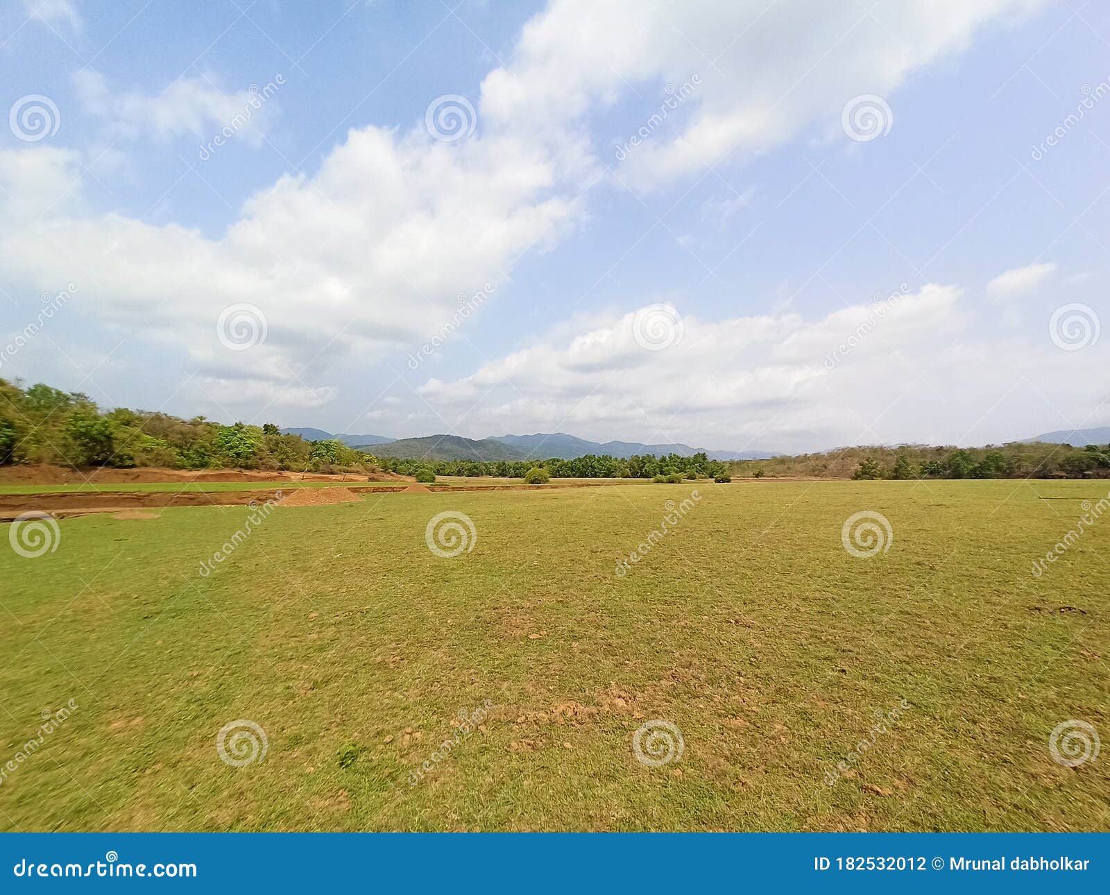Green Land Clean Beauty Nature Stock Photo - Image of horizon, hill ...