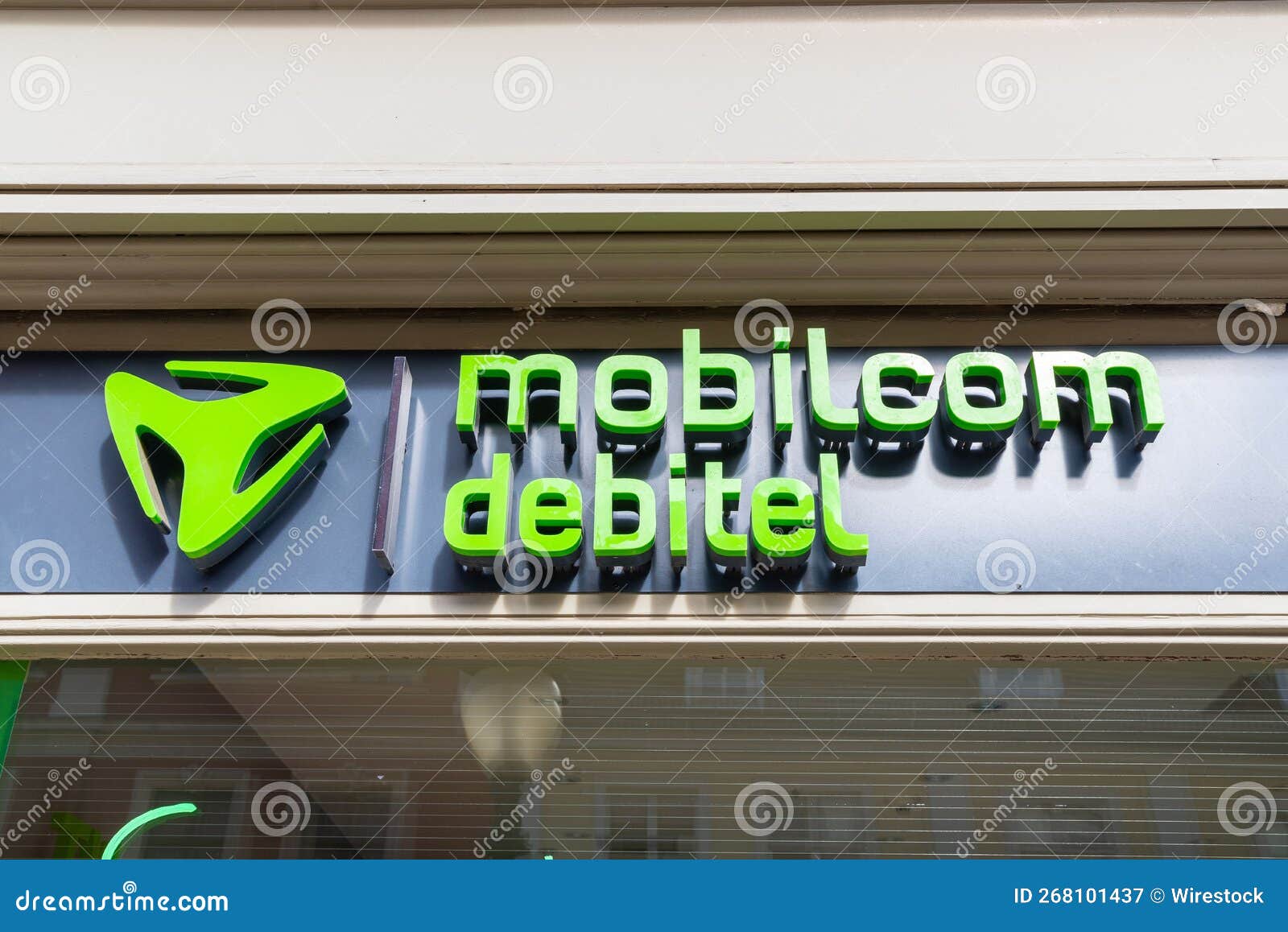 Green Logo of the Mobilcom Debitel in Spandau on a House Facade Editorial Photography - Image of ...
