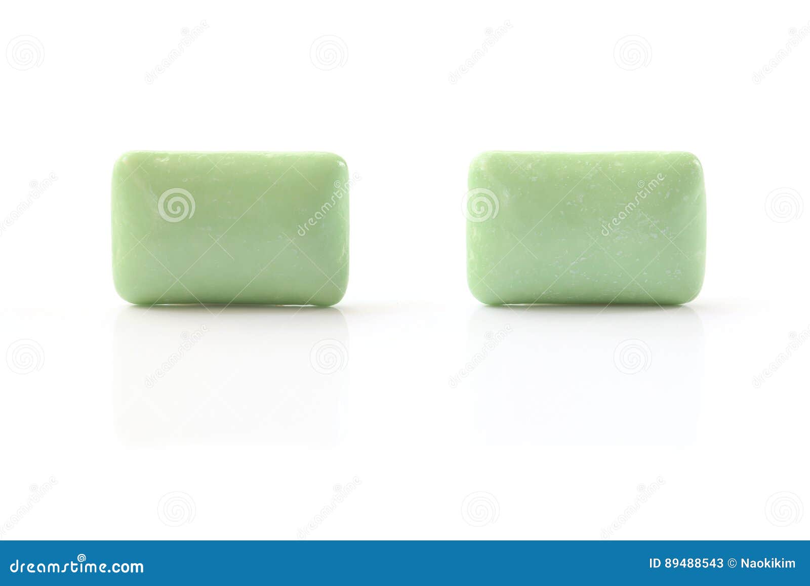 Green Mint Chewing Gum Tablet on White 2 Stock Image - Image of herbal ...