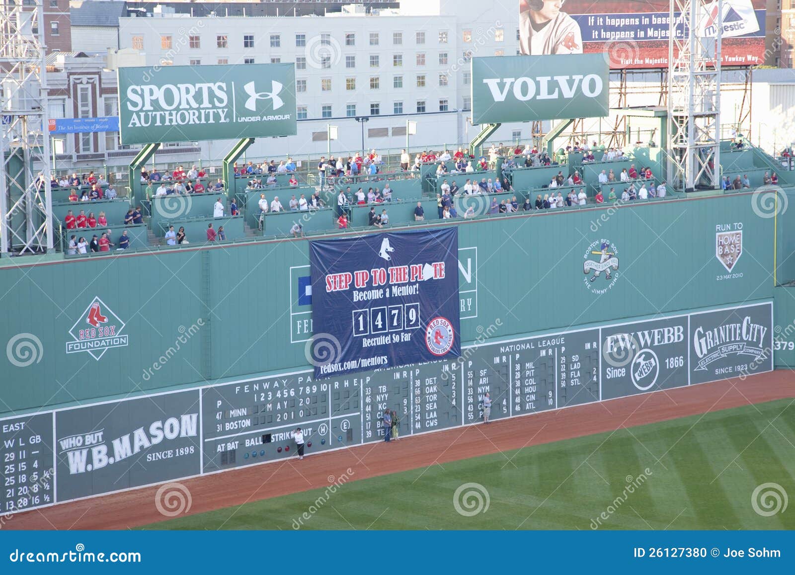 Green Monster Leftfield Wall Editorial Image - Image of green, baseball ...