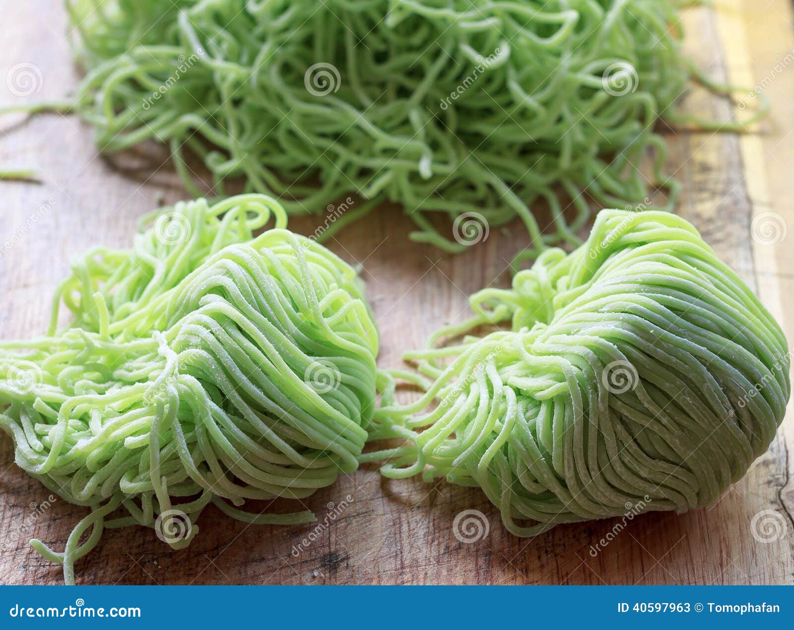 Green noodles stock image. Image of noodles, asian, healthy - 40597963