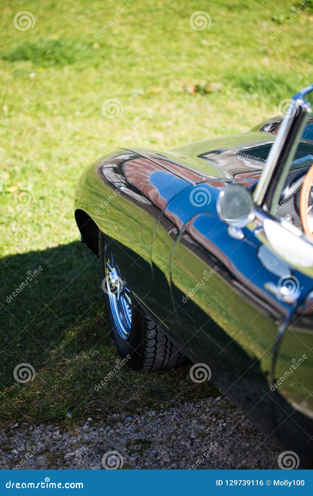 Green Oldtimer Car , Green Classic Car, Side View, English Car Stock ...