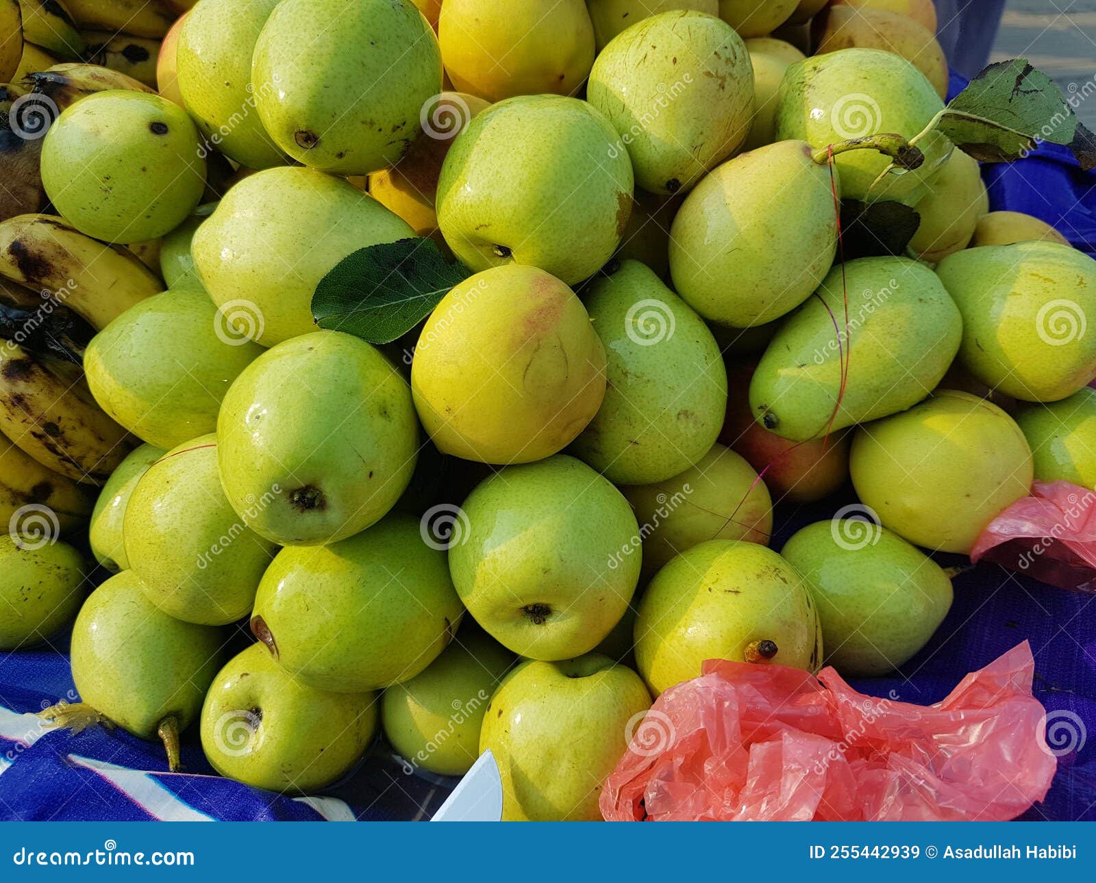 Green Pears Kept for Sale in the Market Stock Image - Image of dish ...
