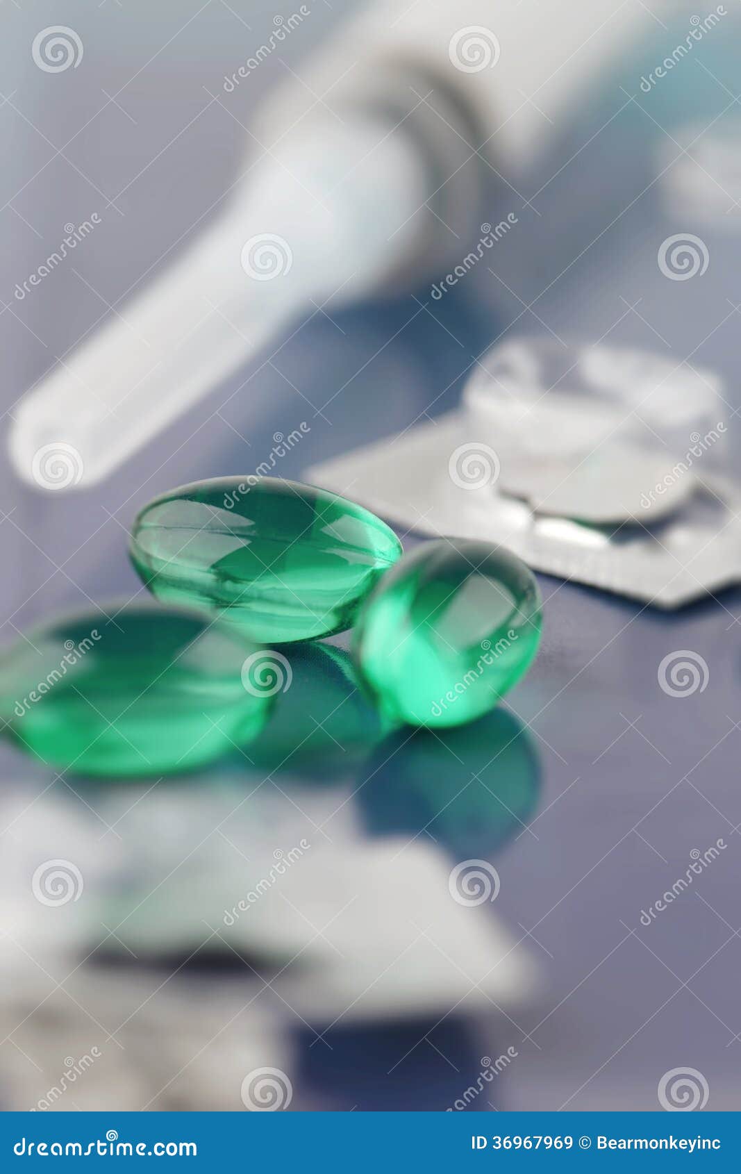 Green Pills stock image. Image of vitamins, pharmacist - 36967969