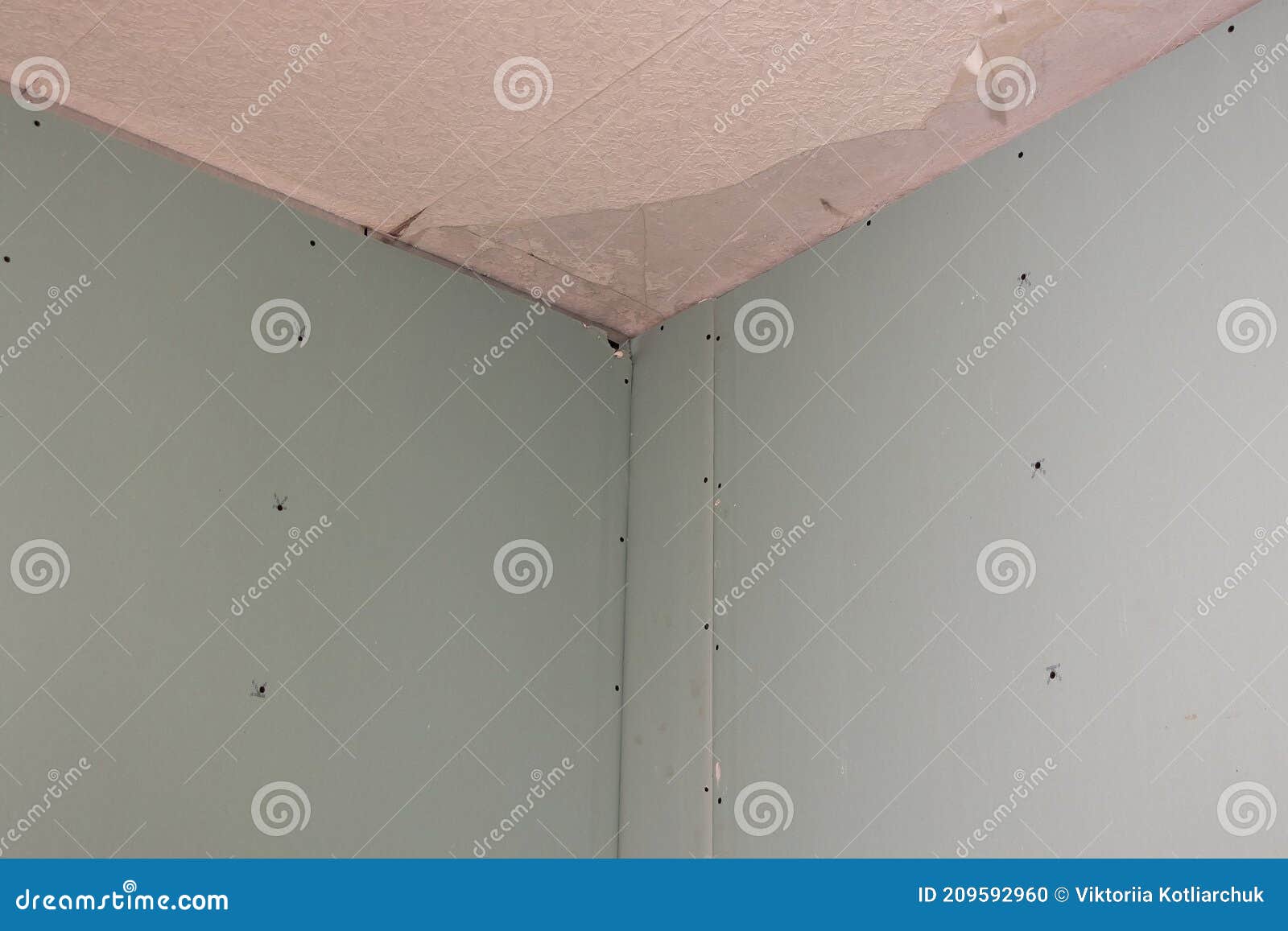 Green Plasterboard Wall in a Room during Renovation, Renovation of an ...