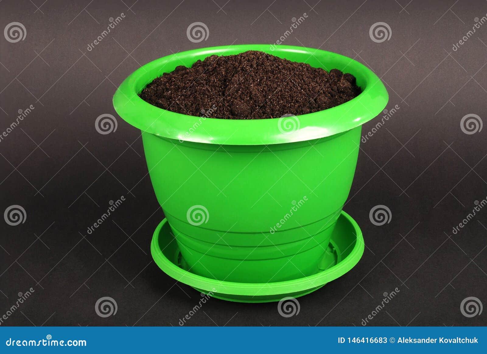 Green Plastic Flower Pots stock image. Image of equipment - 146416683