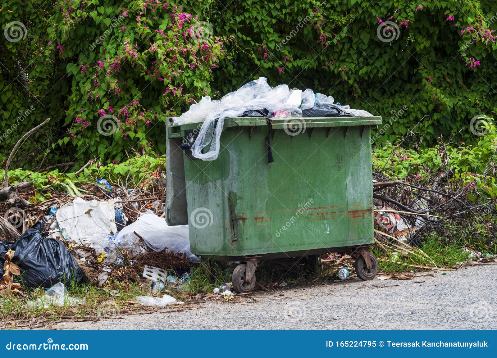 Trash Bin With Overflowing Garbage Royalty-Free Stock Photography ... Trash Bin With Overflowing Garbage Royalty-Free Stock Photography ...