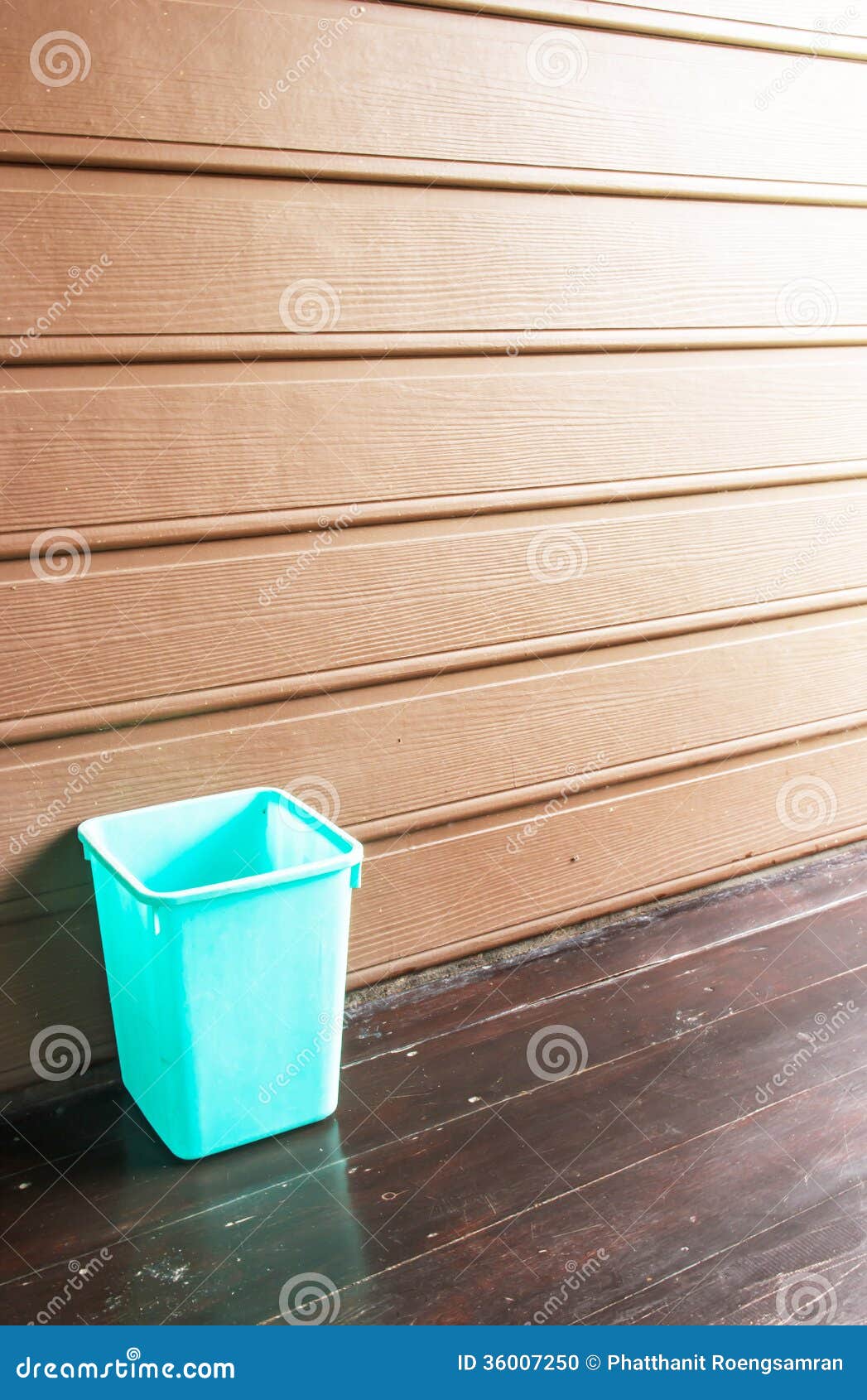 Green Recycling Bin on Wooden Floor. Stock Photo - Image of environment ...