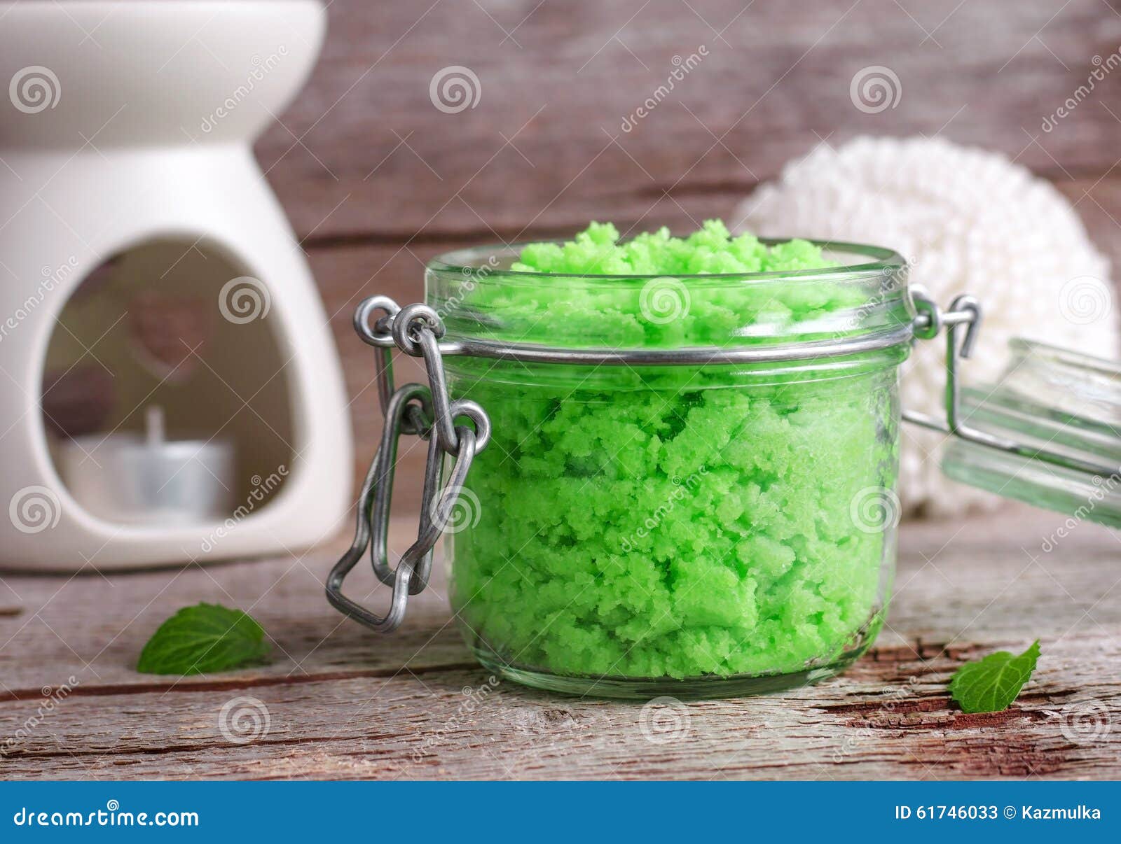 Green scrub in a glass jar stock image. Image of herbal - 61746033