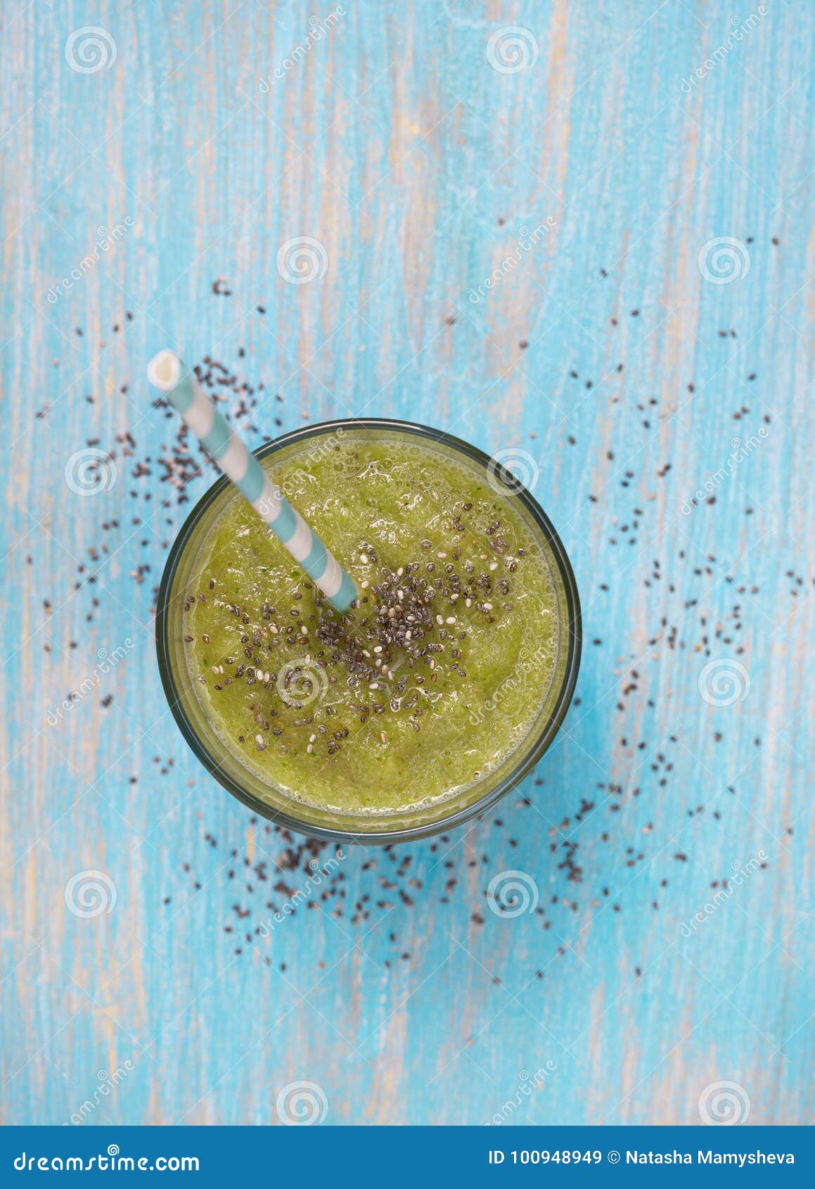Green Smoothies With Chia Seeds Stock Image Image Of Nutrient Ingredient 100948949