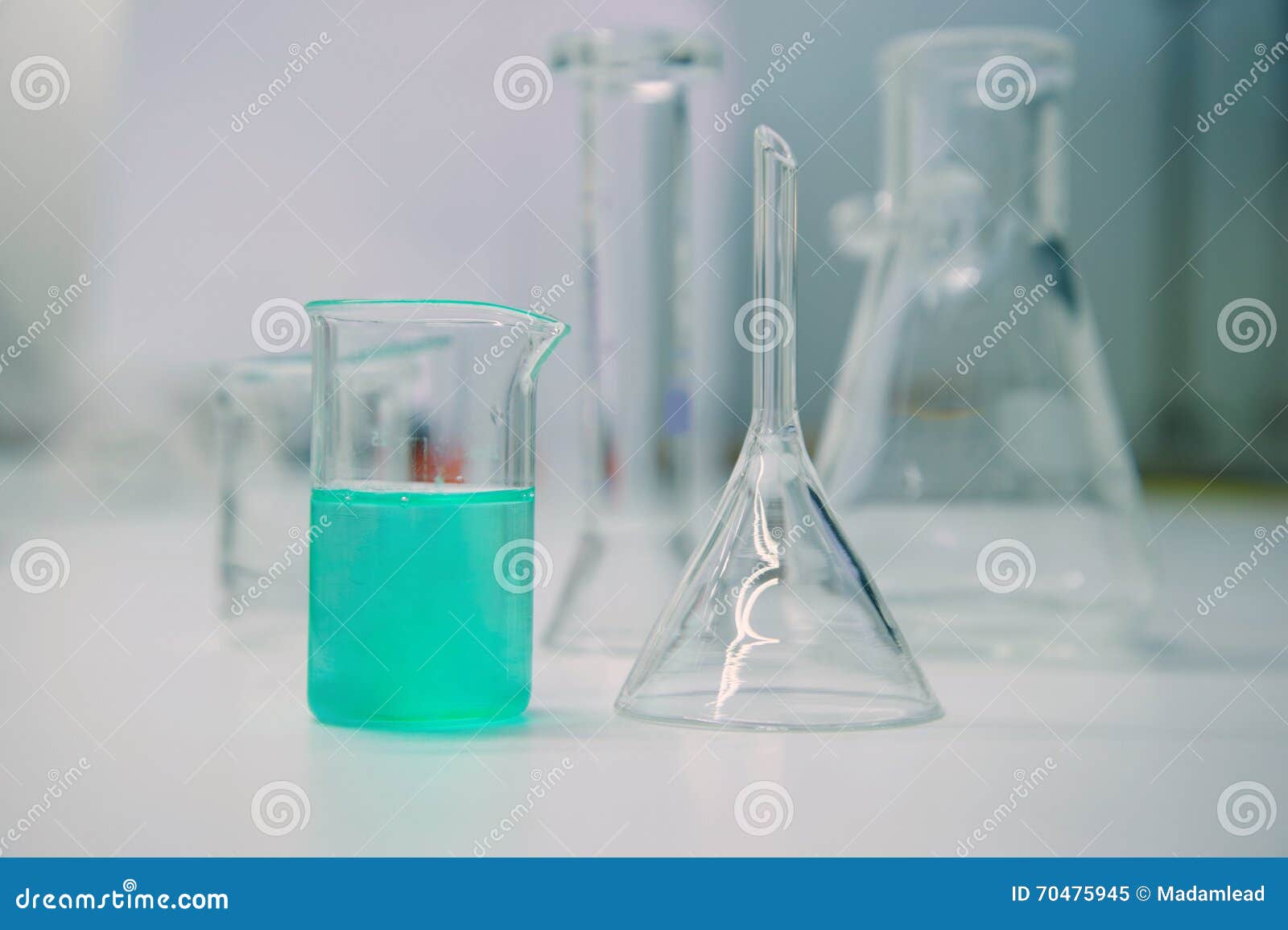 Green Solution in Glass Beaker in Science Lab Stock Image - Image of ...
