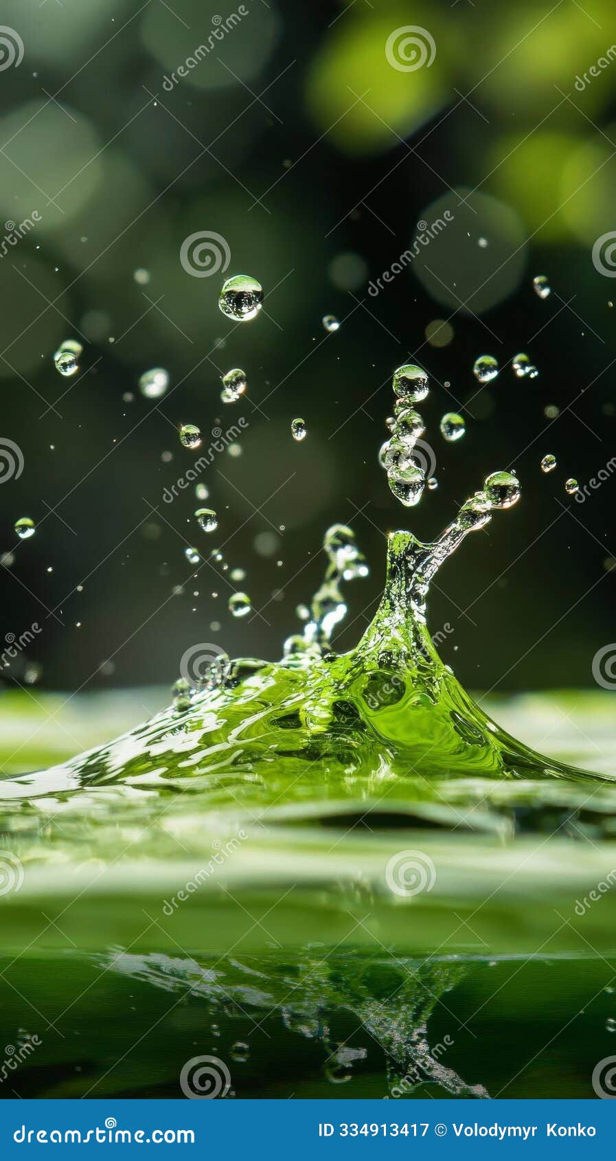 Green Water Splash with Droplets in Motion, Abstract Nature Concept ...