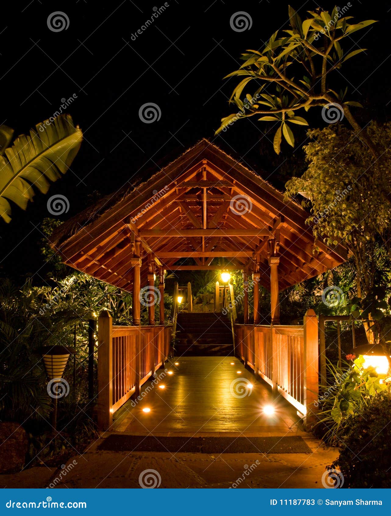 Green wooden entry to spa stock image. Image of building - 11187783