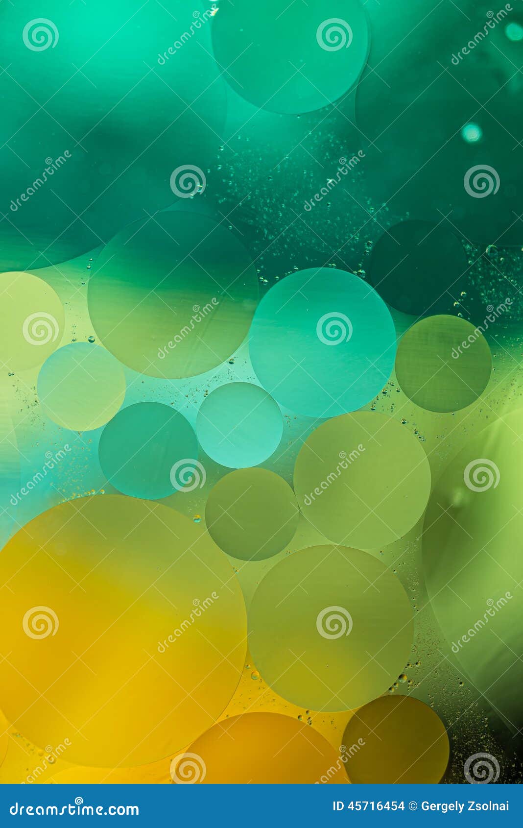 Green, Yellow Gradient Oil Drops in the Water -abstract Background ...