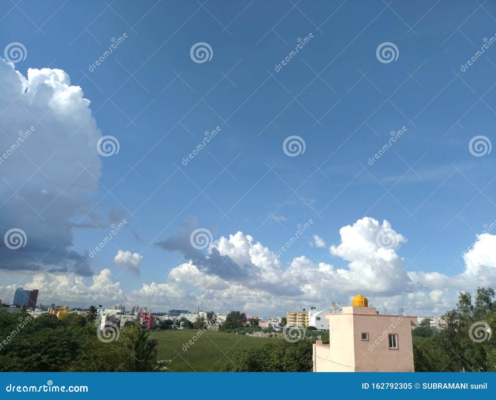 Greenery Cloud Nature Building Super Photos Stock Image - Image of ...